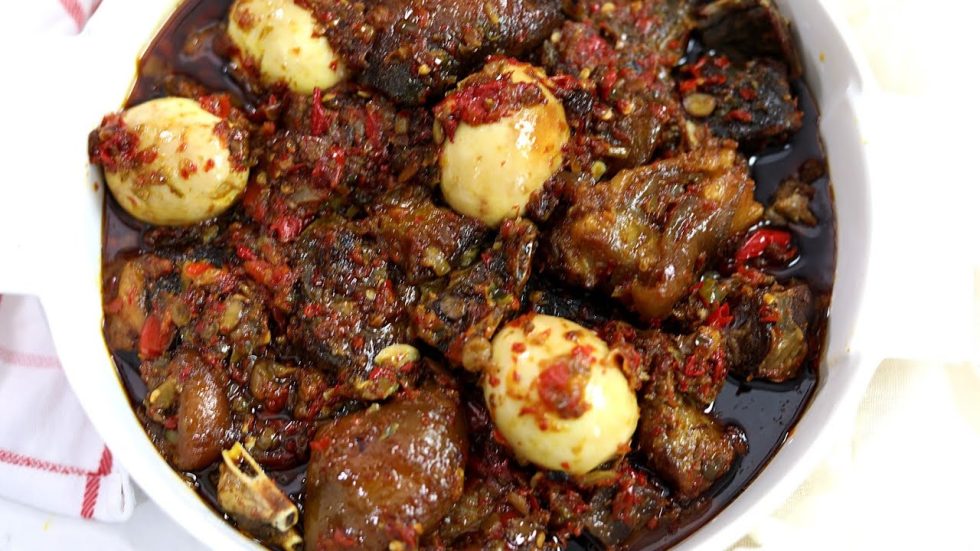 How to Prepare Ofada Sauce: A Traditional Nigerian Delight - Just Palm ...